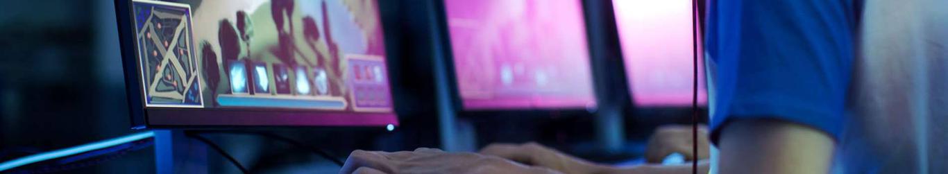 🟢 ZAUM STUDIO OÜ | Deciders and beneficiaries | STORYBOOK